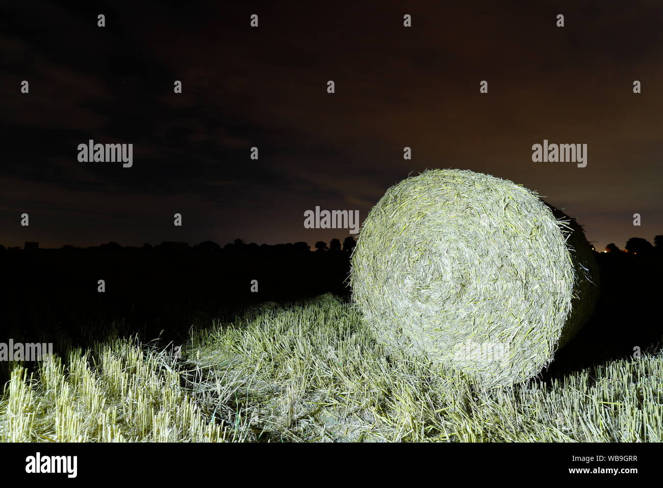Hay harves hi-res stock photography and images - Alamy