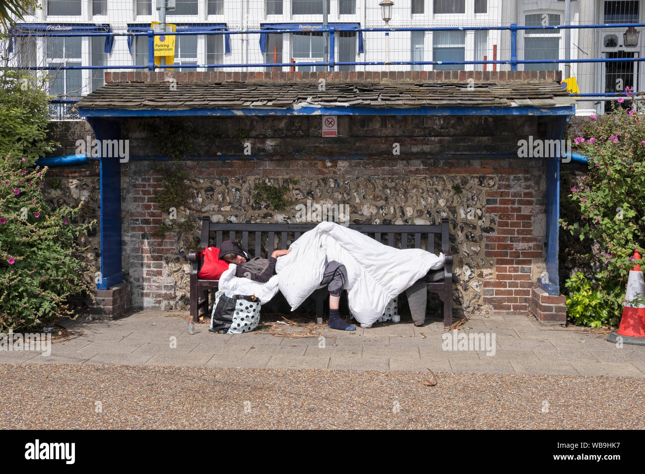Rough sleeping uk hi-res stock photography and images - Alamy
