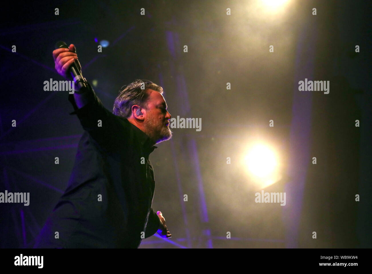 Guy Garvey of Elbow performing during The Big Feastival at Churchill ...