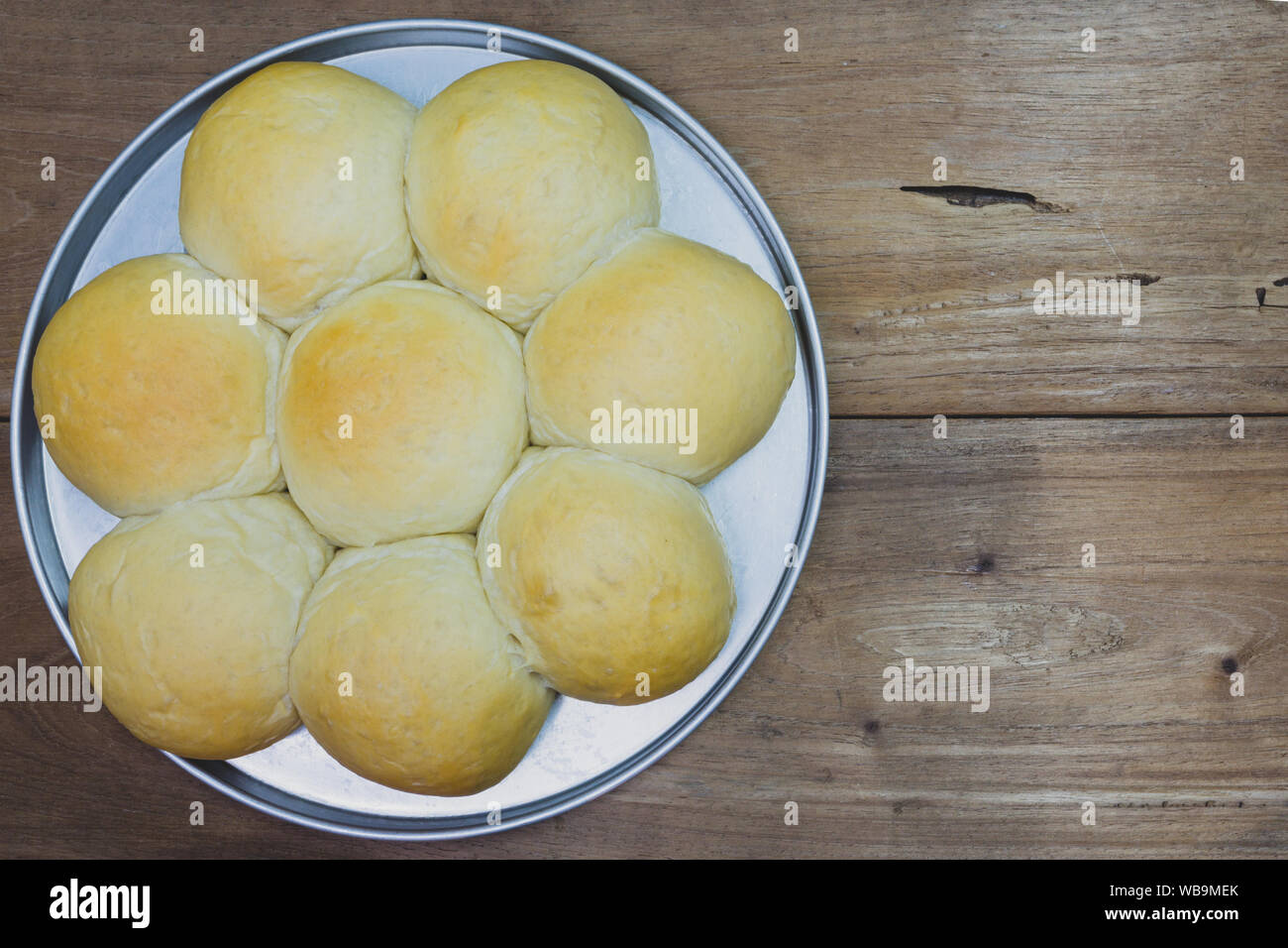 Homemade soft and fluffy Asian buns bread made with a water roux (using ...