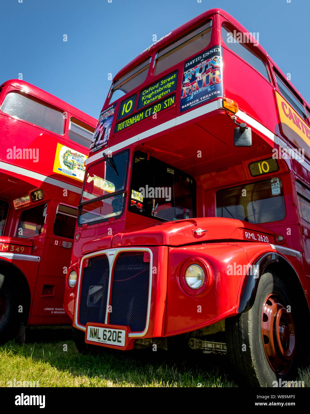 1950s bus vintage bus vintage buses hi-res stock photography and images ...