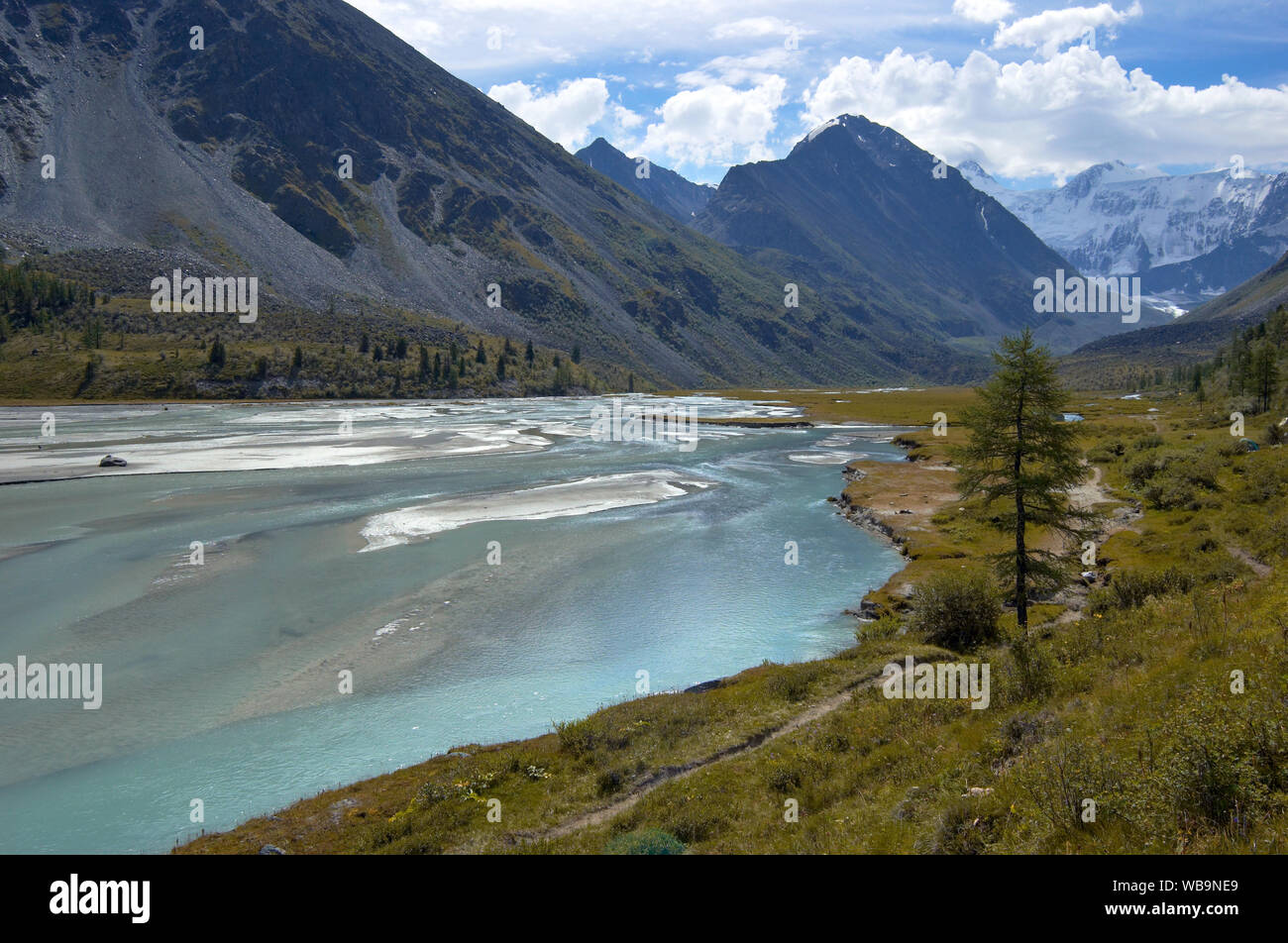 Altay mountain hi-res stock photography and images - Alamy