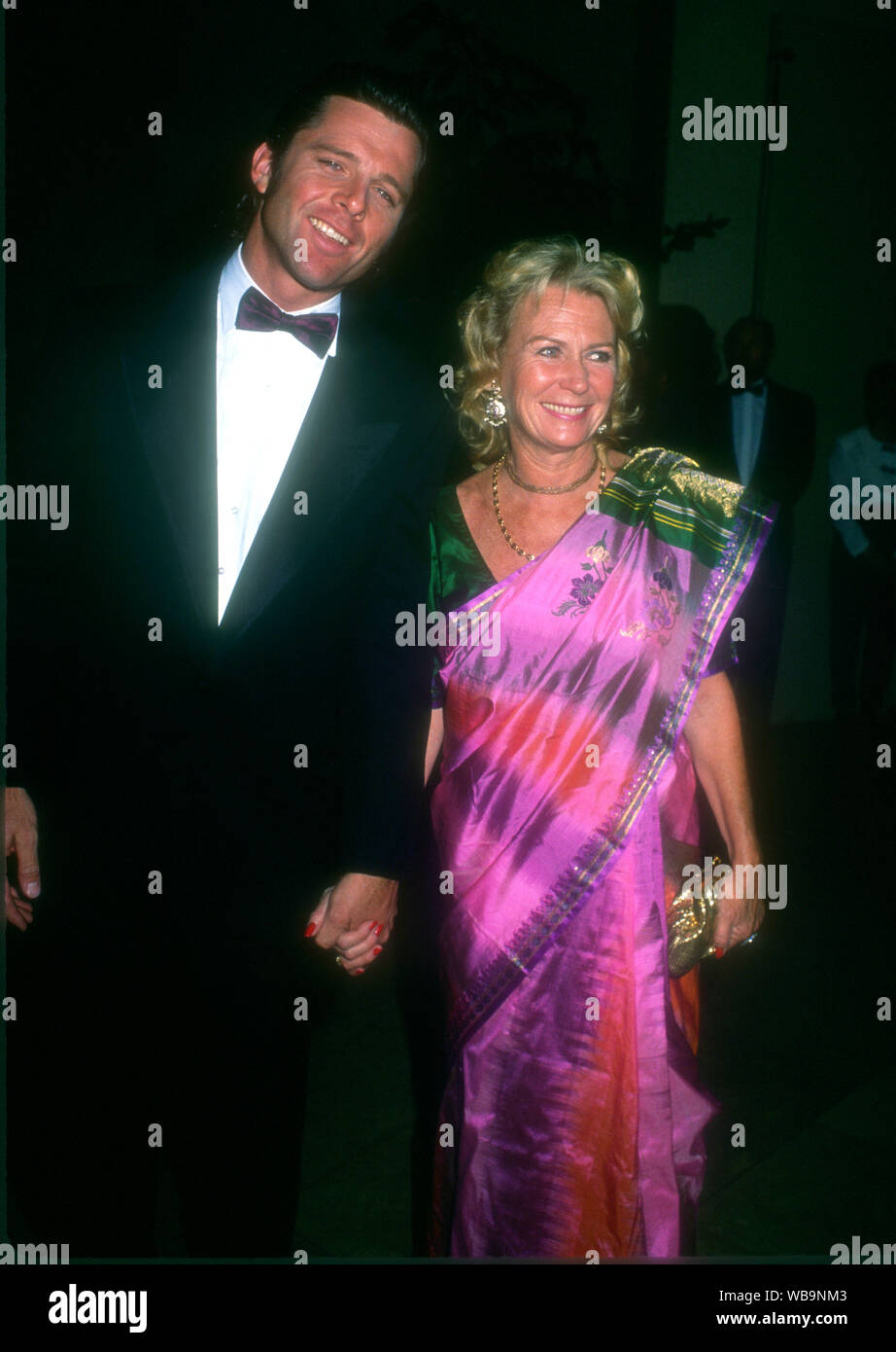 Beverly Hills, California, USA November 6, 1994 Actor Maxwell Caulfield ...
