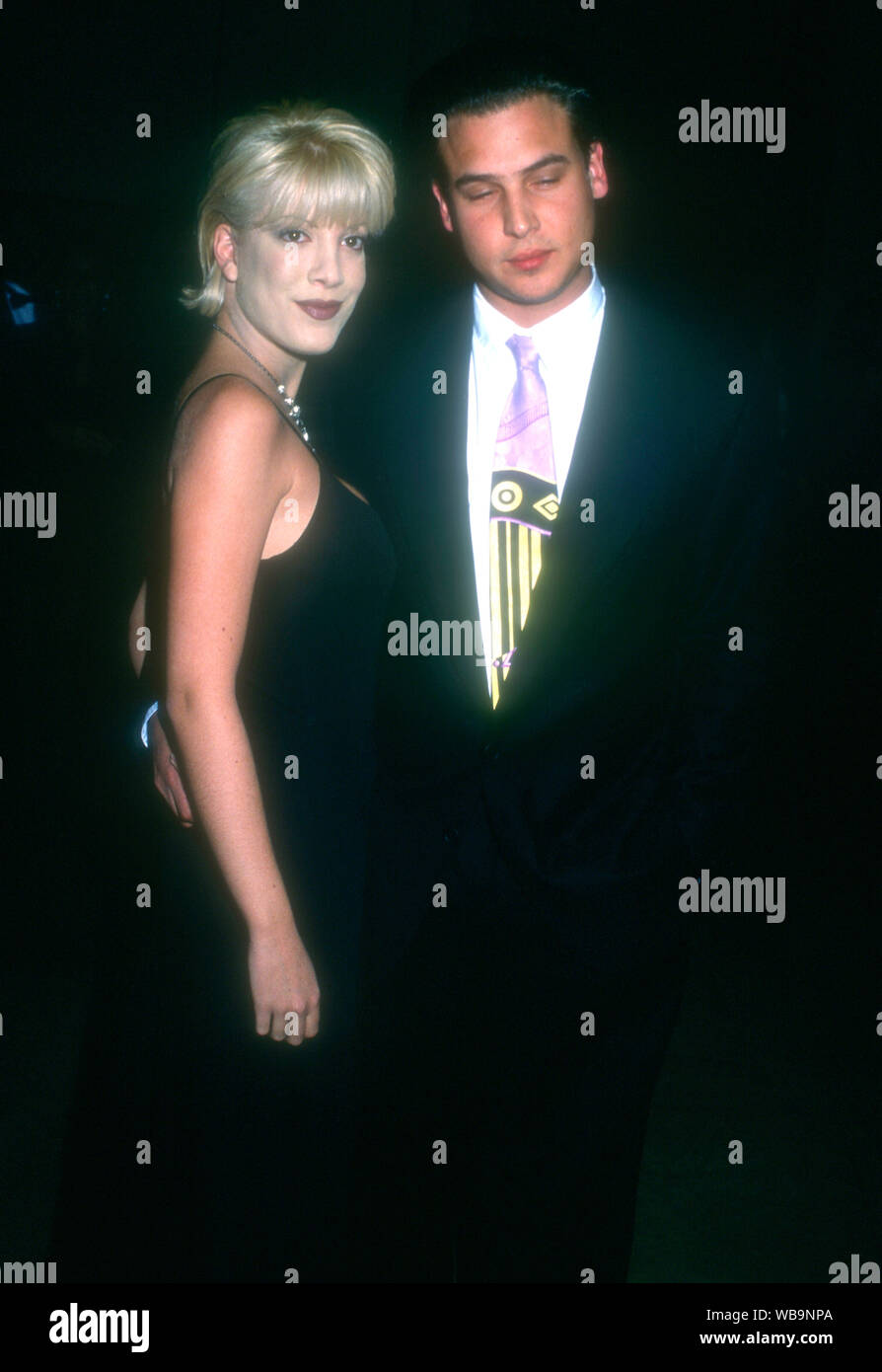 Tori spelling nick savalas hi-res stock photography and images - Alamy