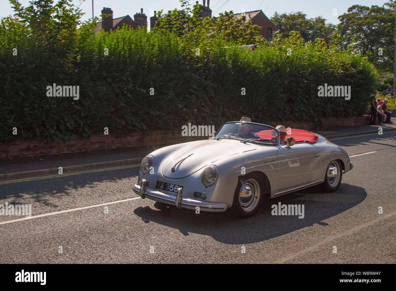 Volkswagen karmann ghia type 14 hi-res stock photography and images - Alamy