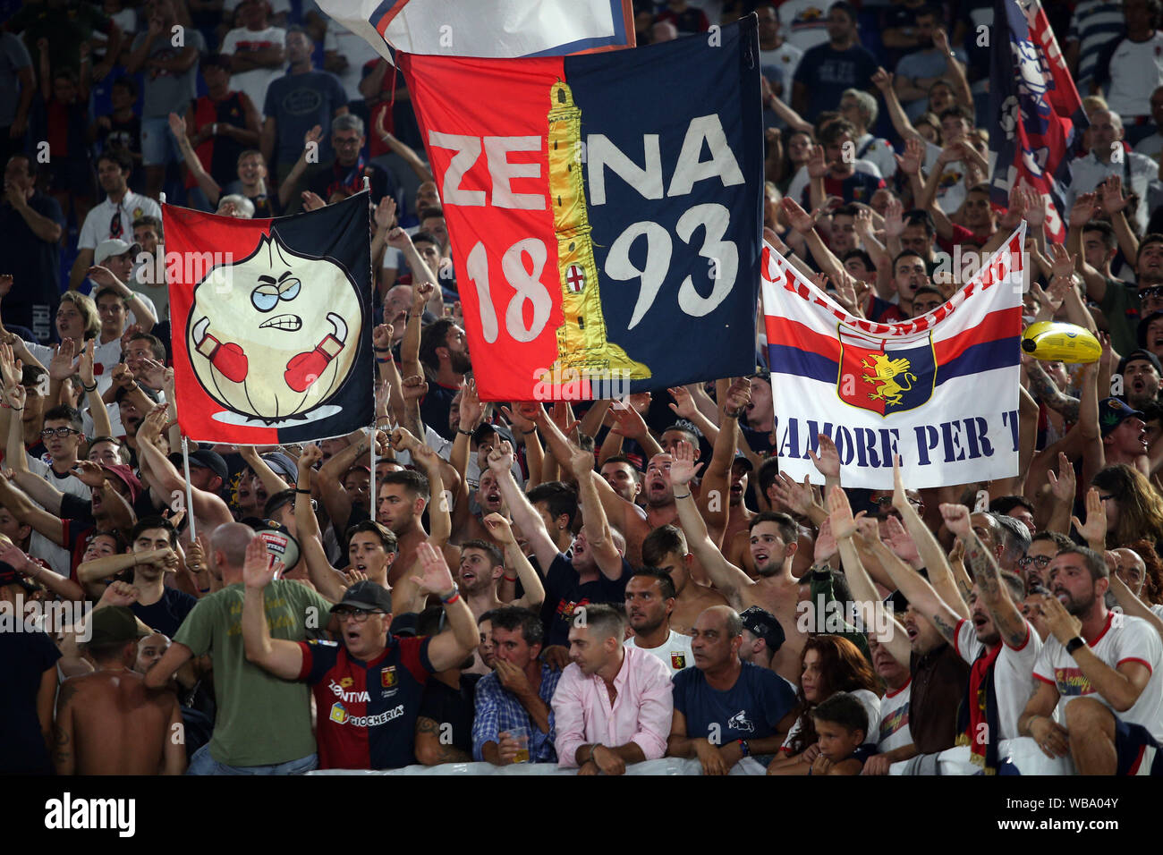 Genoa fans hi-res stock photography and images - Alamy