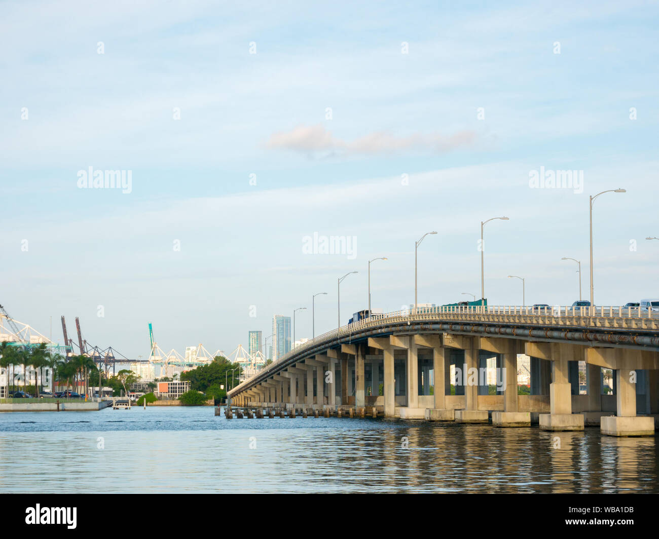 Macarthur Causeway Bridge in South Beach, Biscayne Bay, Miami Stock ...