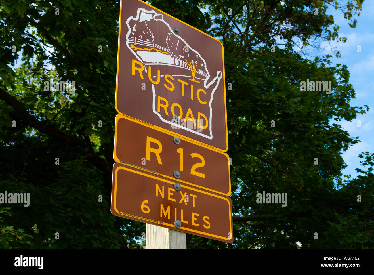 Rustic Road R 12 road sign. Wisconsin, USA Stock Photo - Alamy
