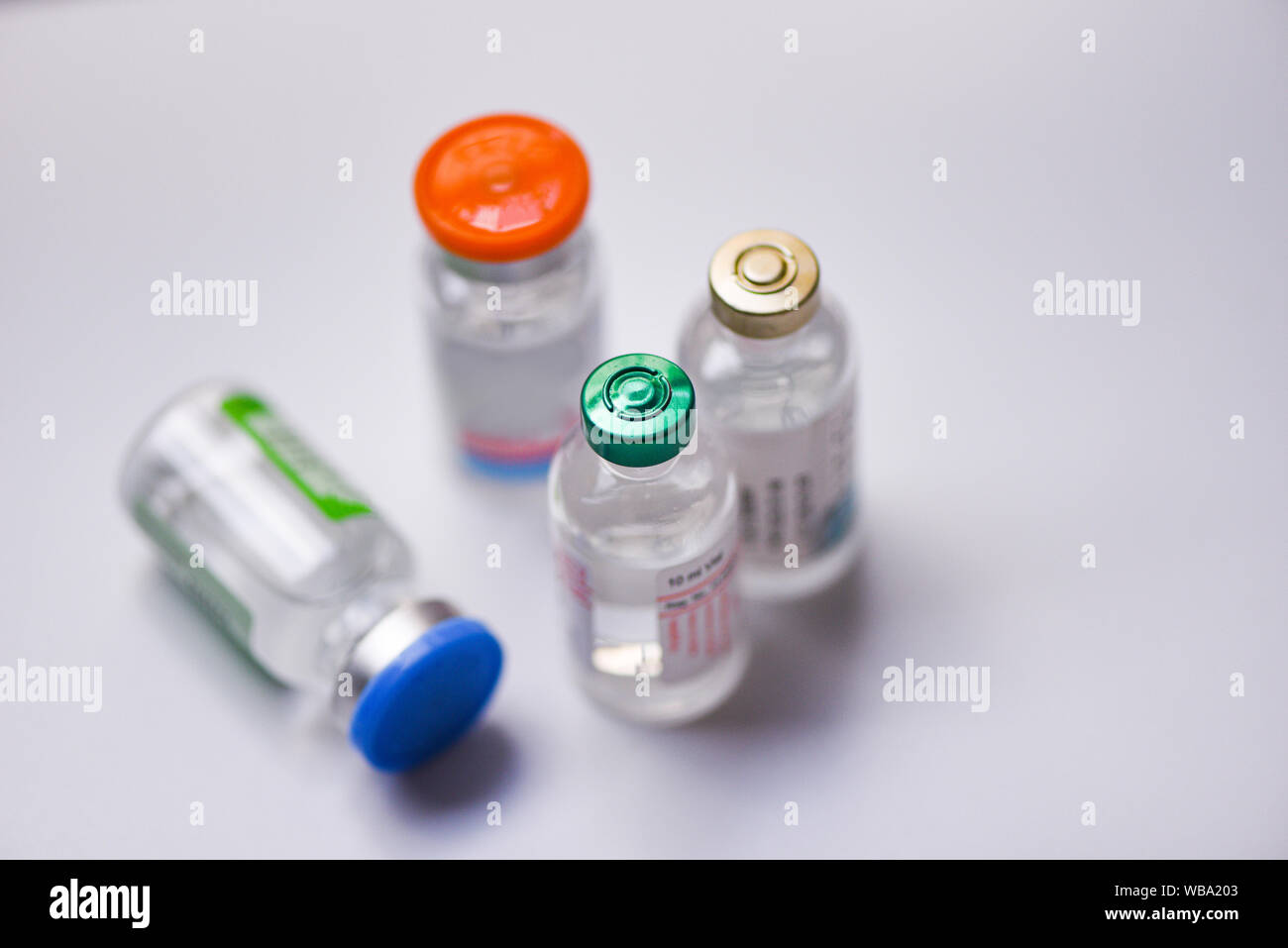 Empty insulin bottle hi-res stock photography and images - Alamy