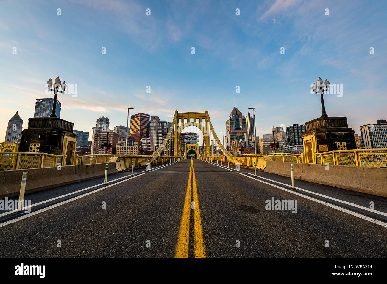 Pittsburgh steel skyline hi-res stock photography and images - Alamy