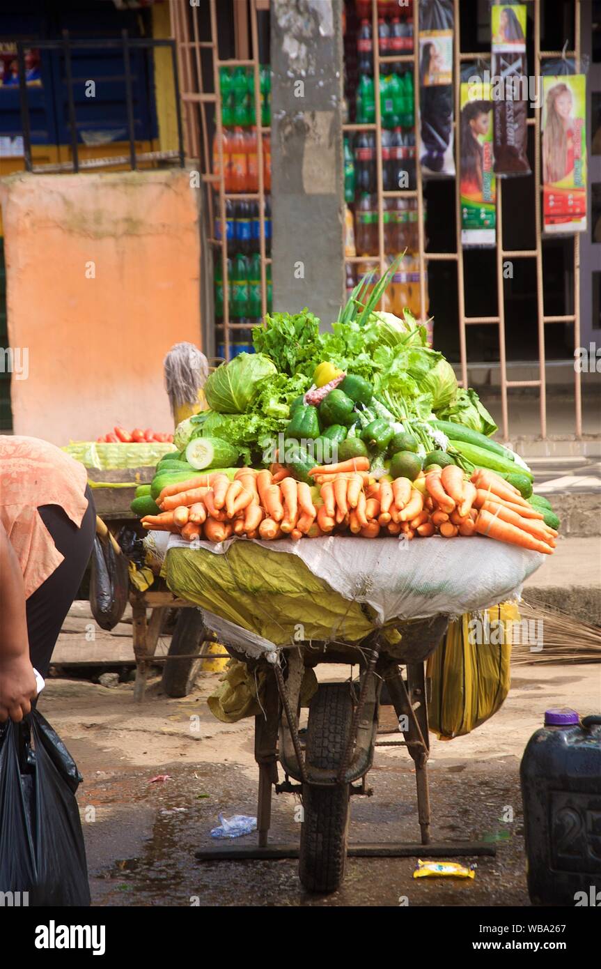 Local fruit market Stock Photo - Alamy