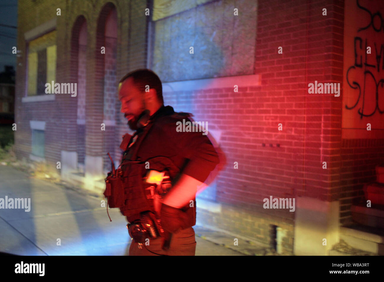 Late night operations hi-res stock photography and images - Alamy