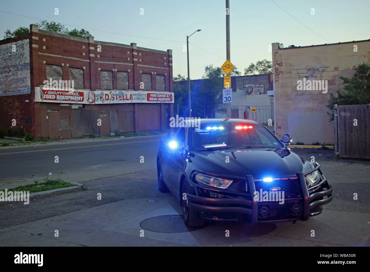 Red liveried hi-res stock photography and images - Alamy