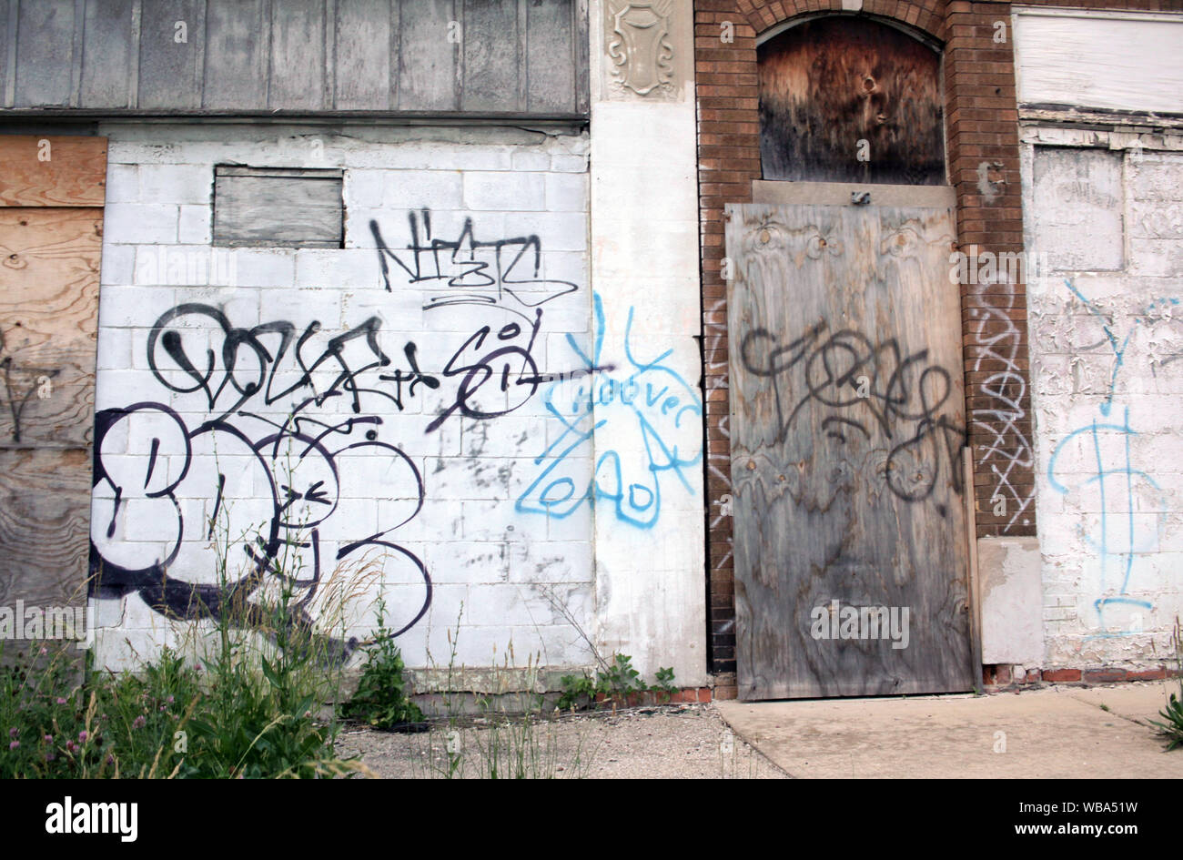 Gang tags hi-res stock photography and images - Alamy