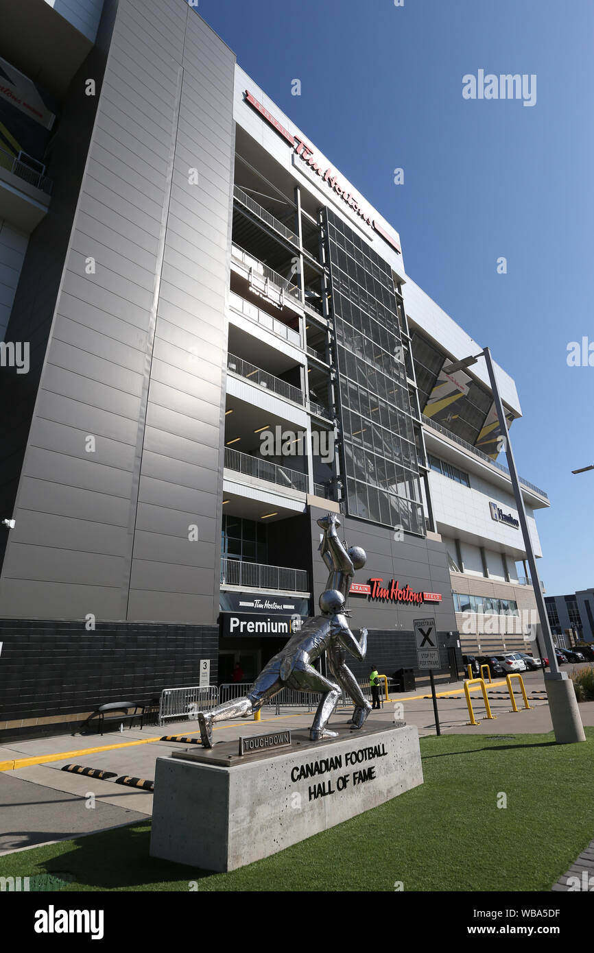 Football cfl field hi-res stock photography and images - Alamy