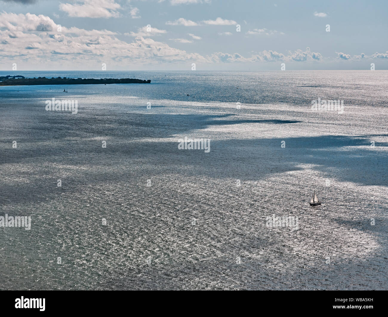 Lake Ontario, Toronto Stock Photo - Alamy