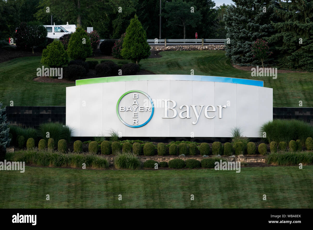 Bayer Building High Resolution Stock Photography and Images - Alamy