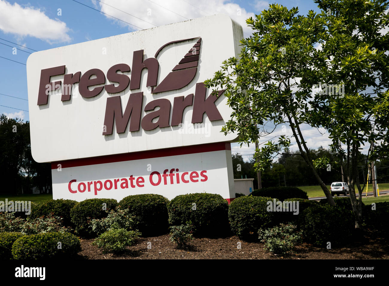 Logo mark hi-res stock photography and images - Alamy