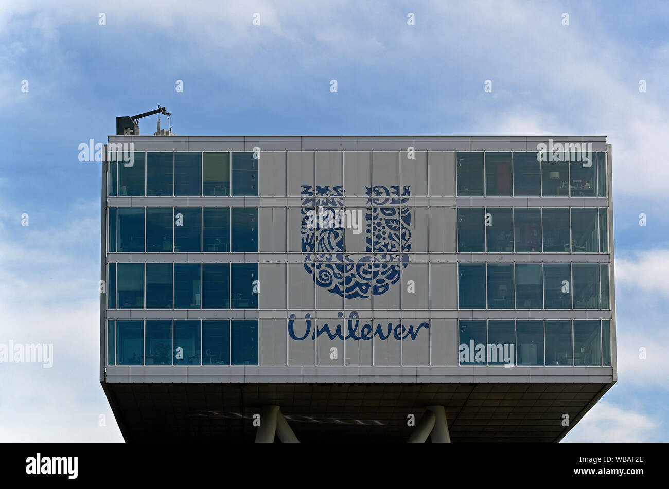 rotterdam, netherlands - 2019.08.08: the unilever office building at ...