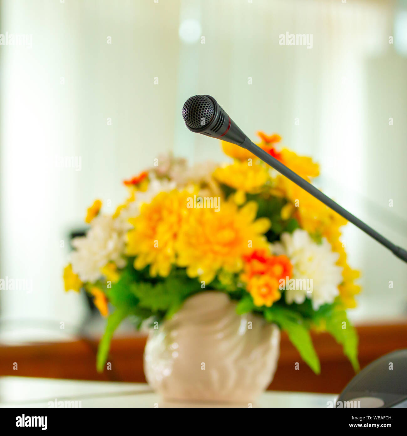 Small meetings hi-res stock photography and images - Alamy