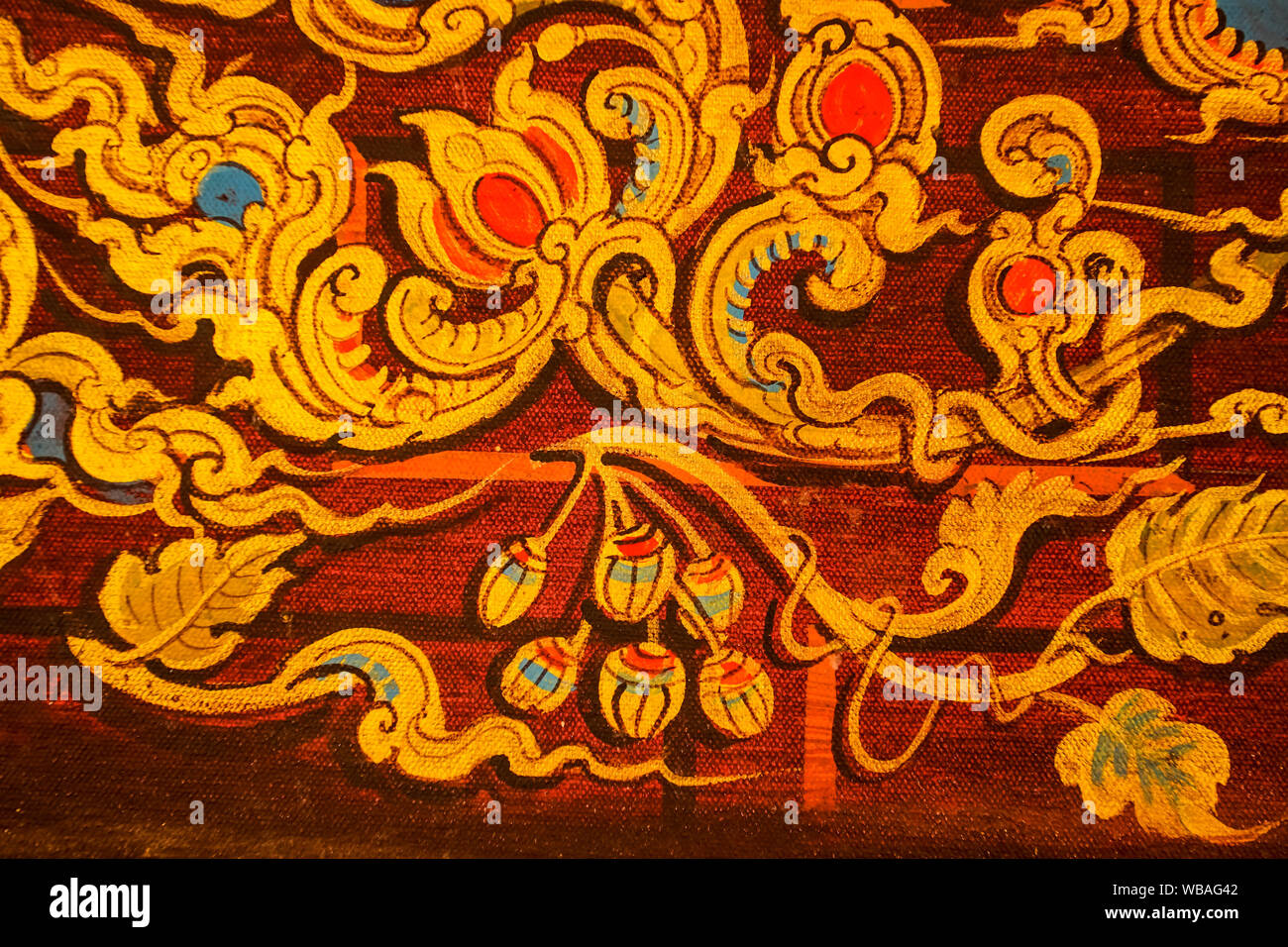 Colorful Thai mural painting in Wat Wat Pa Lelai Temple, Suphan Buri ...