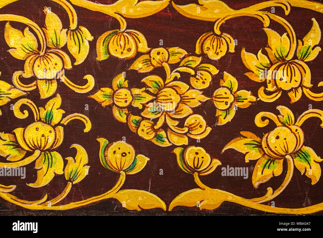 Colorful Thai mural painting in Wat Wat Pa Lelai Temple, Suphan Buri ...