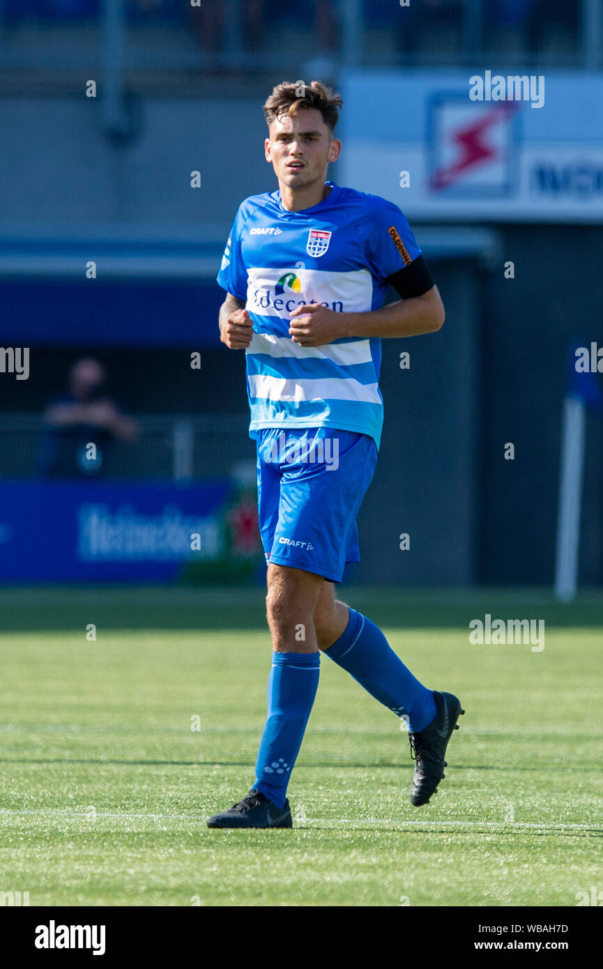 Sam kersten hi-res stock photography and images - Alamy