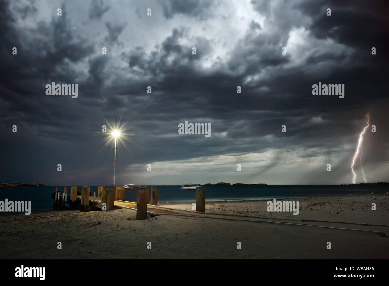 Rockingham jetty western australia hi-res stock photography and images ...