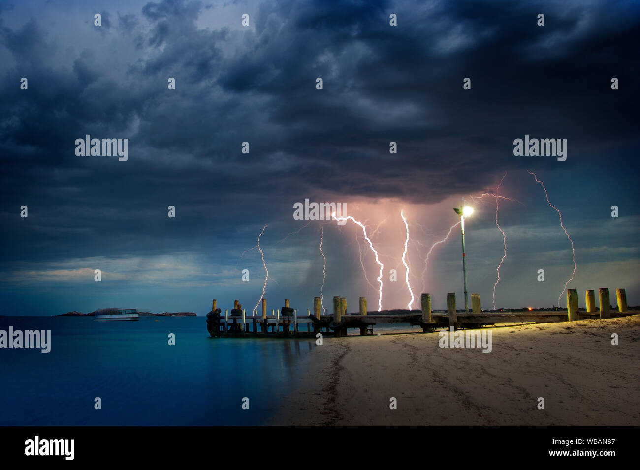 Rockingham jetty western australia hi-res stock photography and images ...