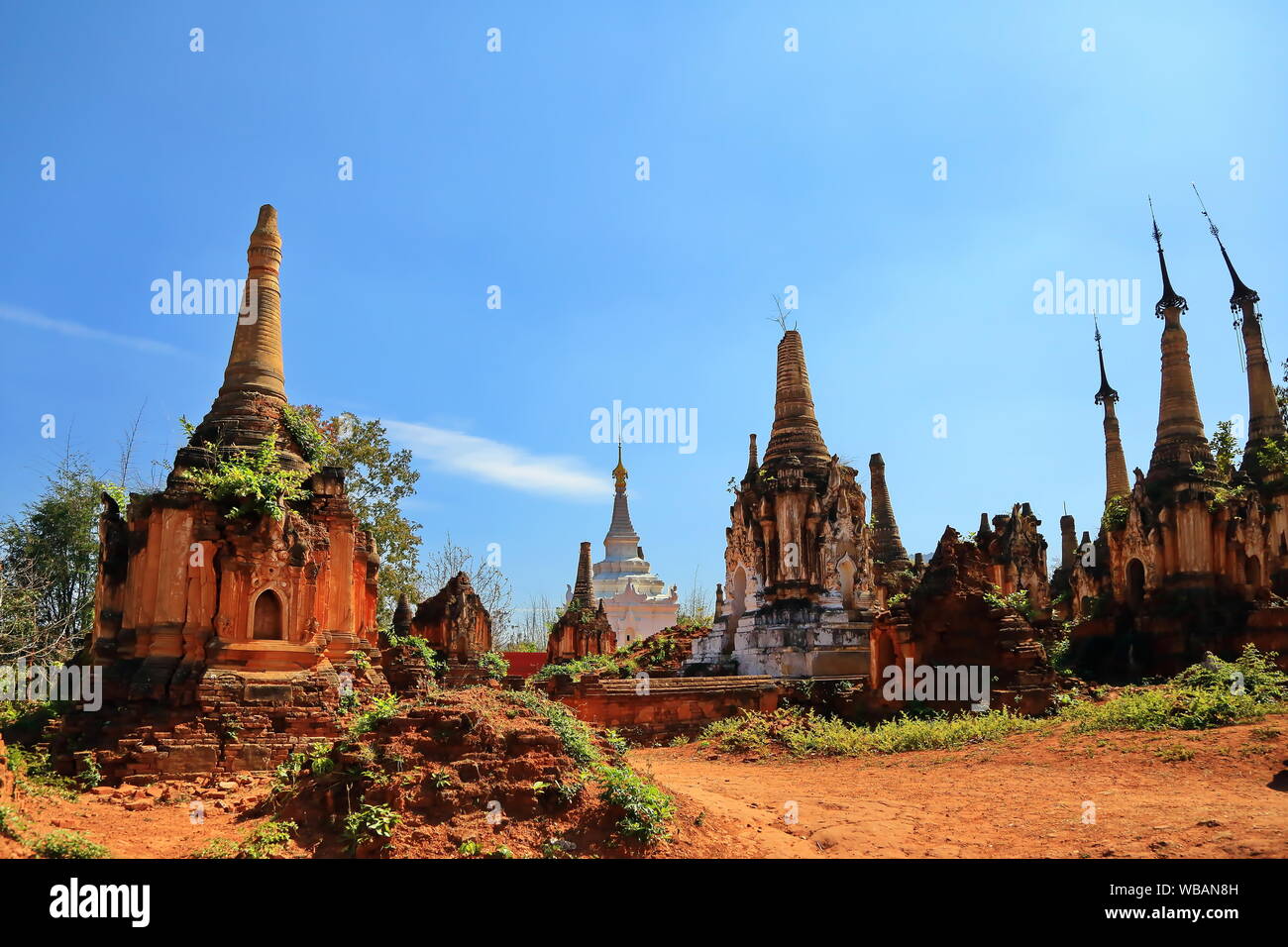 Shwe Inn Your Pagoda in Myanmar, Burma Stock Photo - Alamy