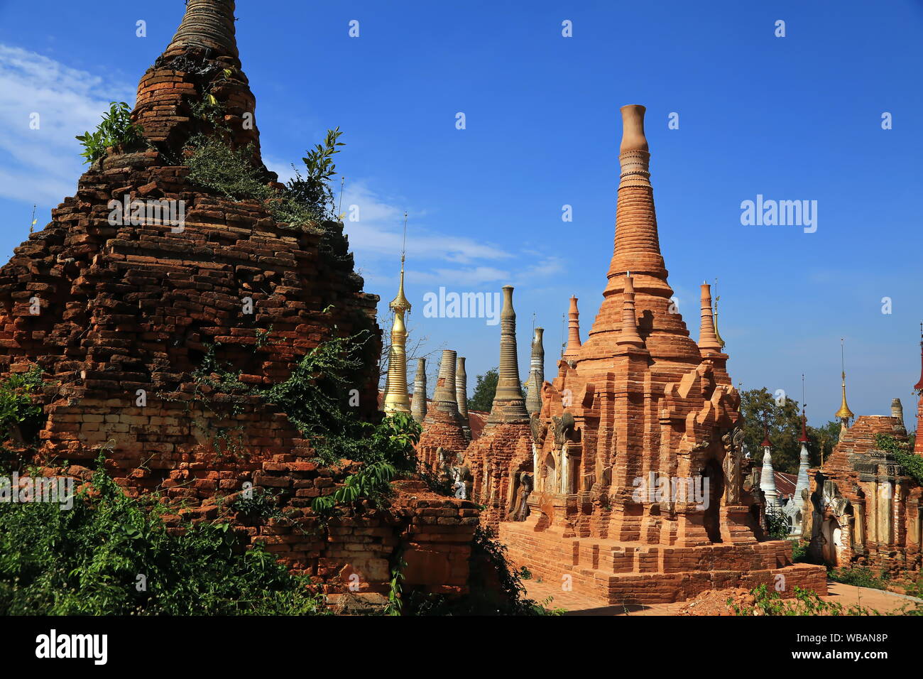 Shwe Inn Your Pagoda in Myanmar, Burma Stock Photo - Alamy