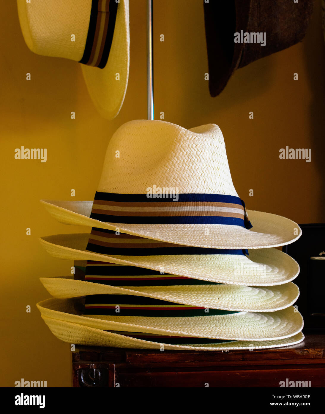 Stacked straw hats hi-res stock photography and images - Alamy