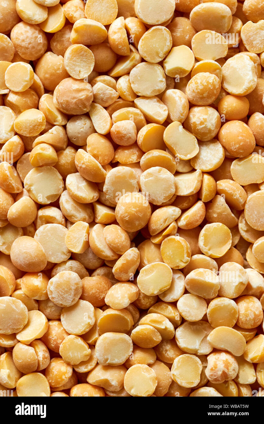 Split pea hi-res stock photography and images - Alamy