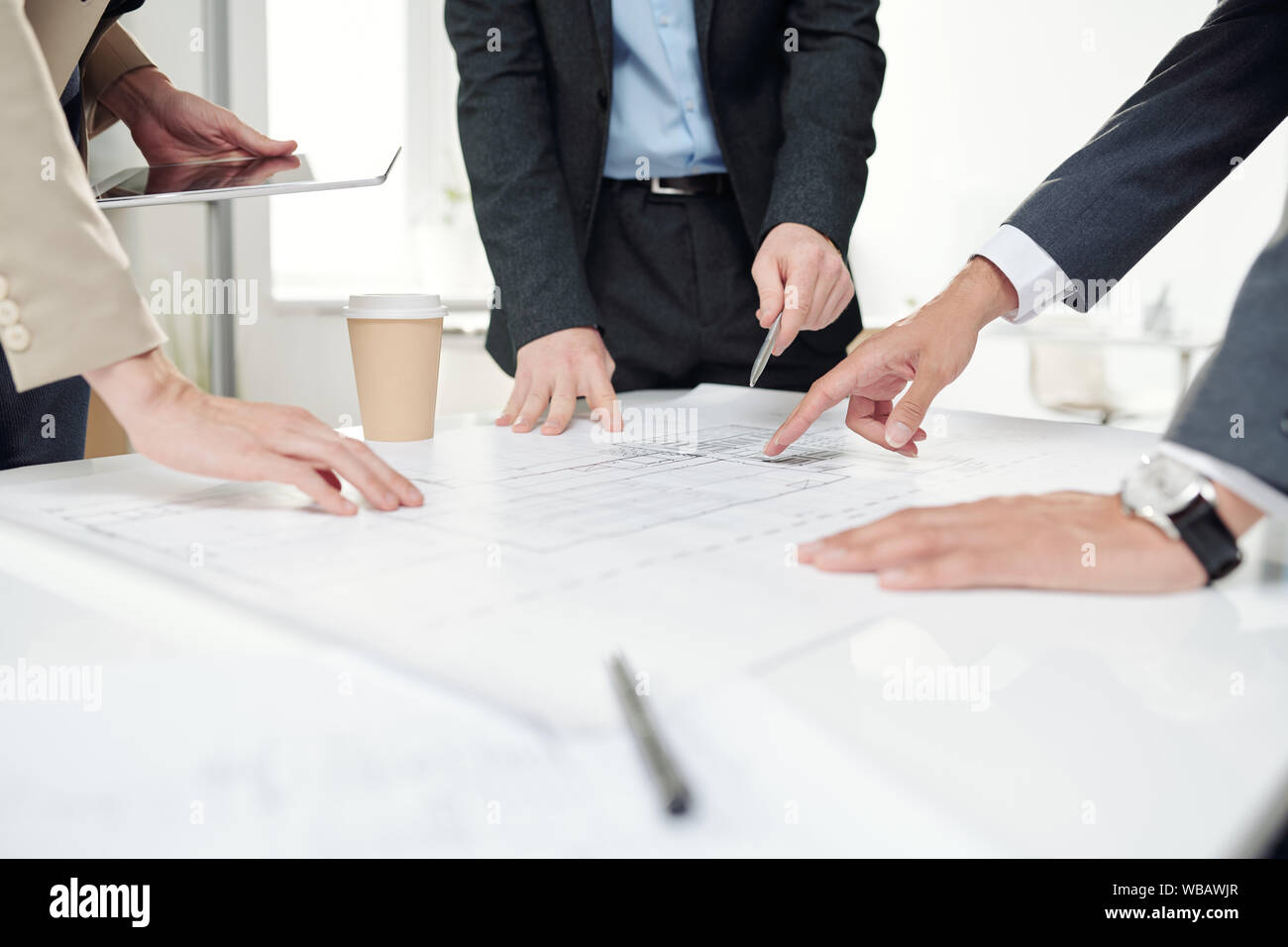 Contract plans hi-res stock photography and images - Alamy