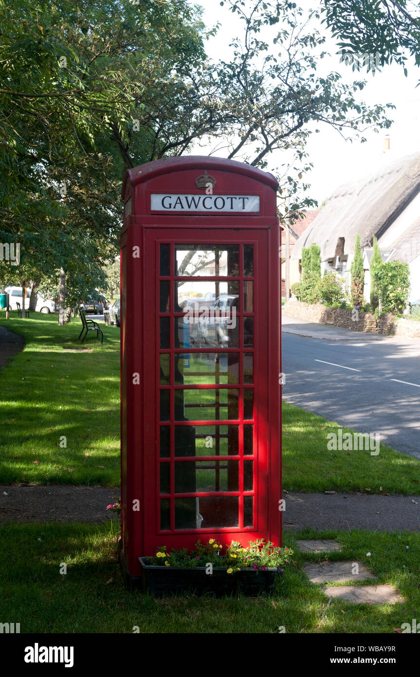 A traditional red telephone box in Gawcott village, Buckinghamshire ...