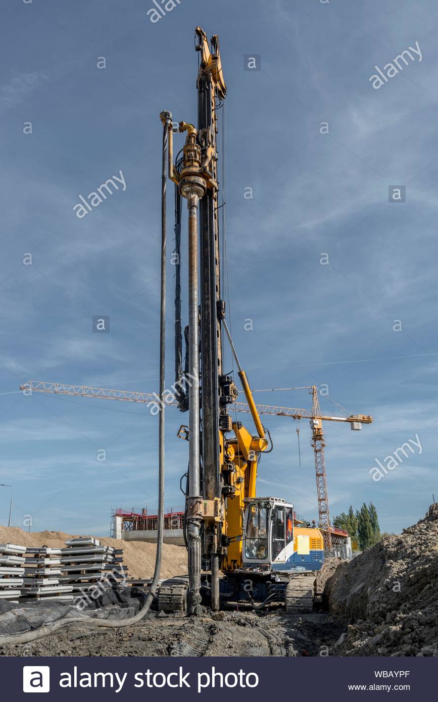 Drill Pile Drill Stock Photos & Drill Pile Drill Stock Images - Alamy