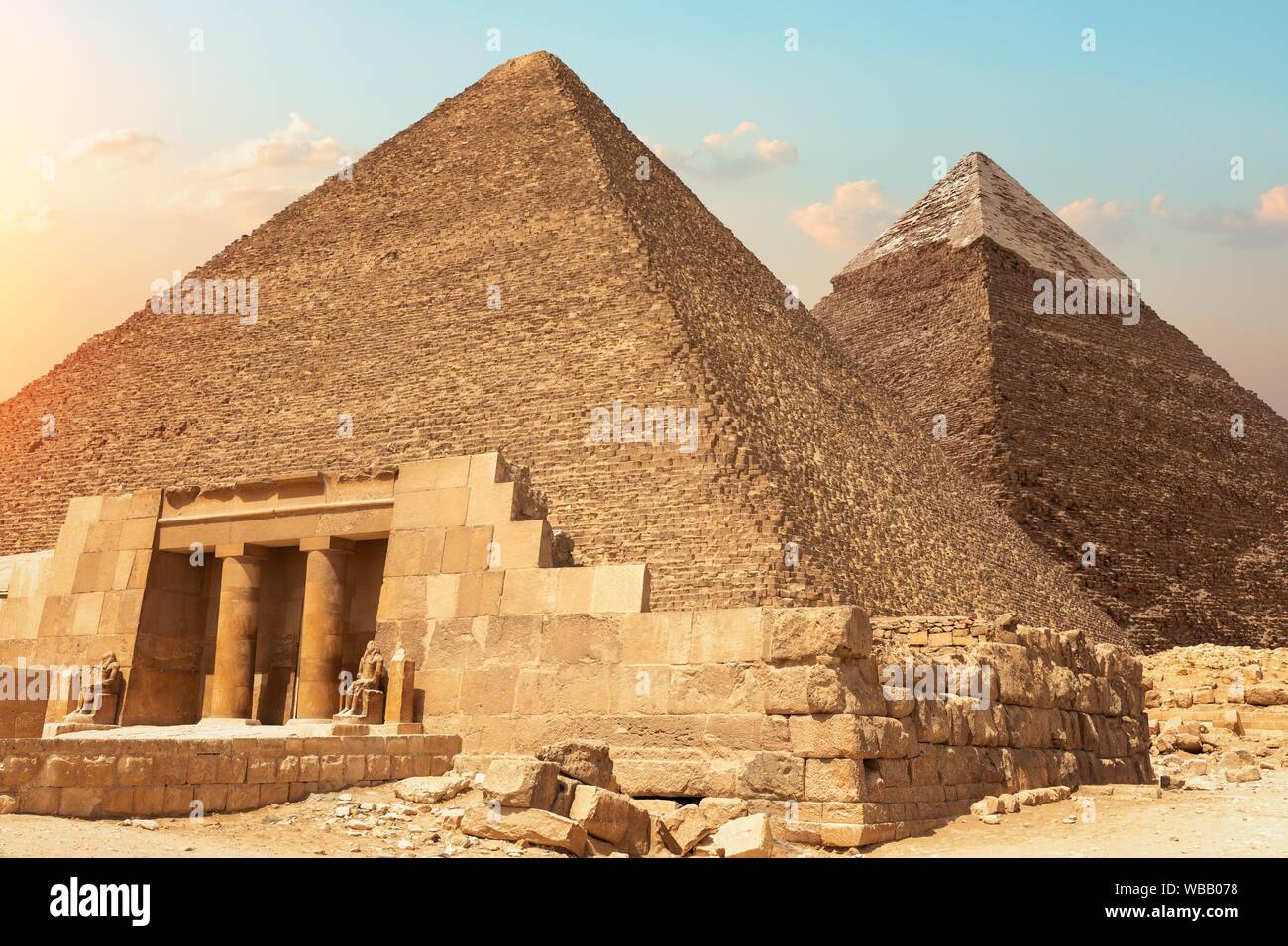 Mastaba entrance hi-res stock photography and images - Alamy