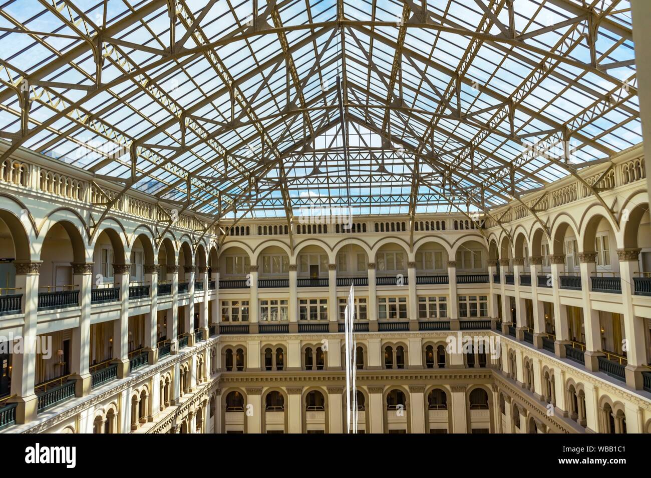 Usa post office interior hi-res stock photography and images - Alamy