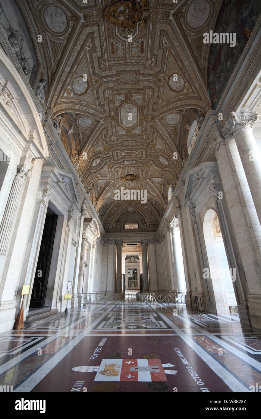 Vatican - interior of famous Saint Peter's Basilica. Beautiful church ...