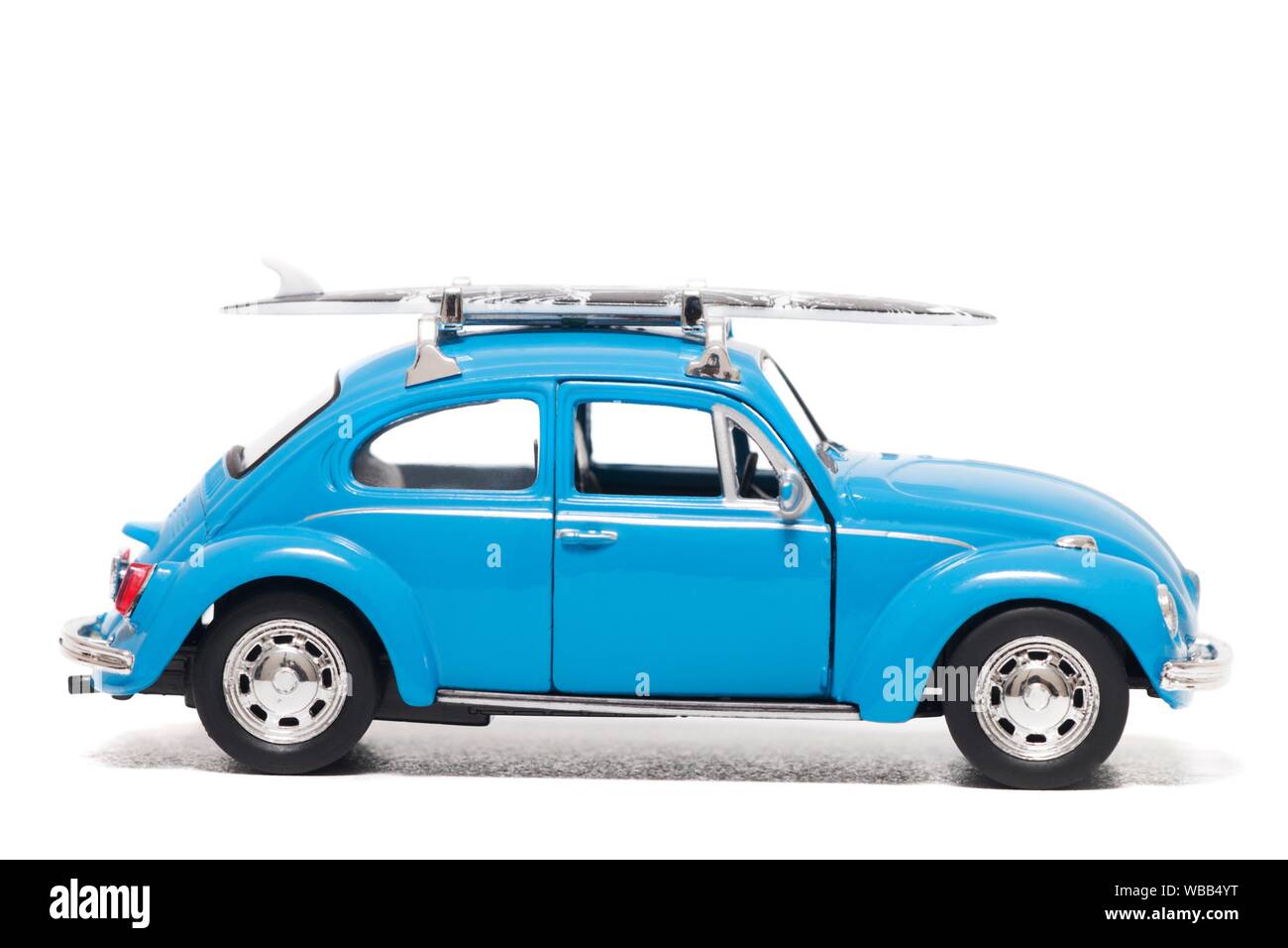 Vw beetle car surf board hi-res stock photography and images - Alamy