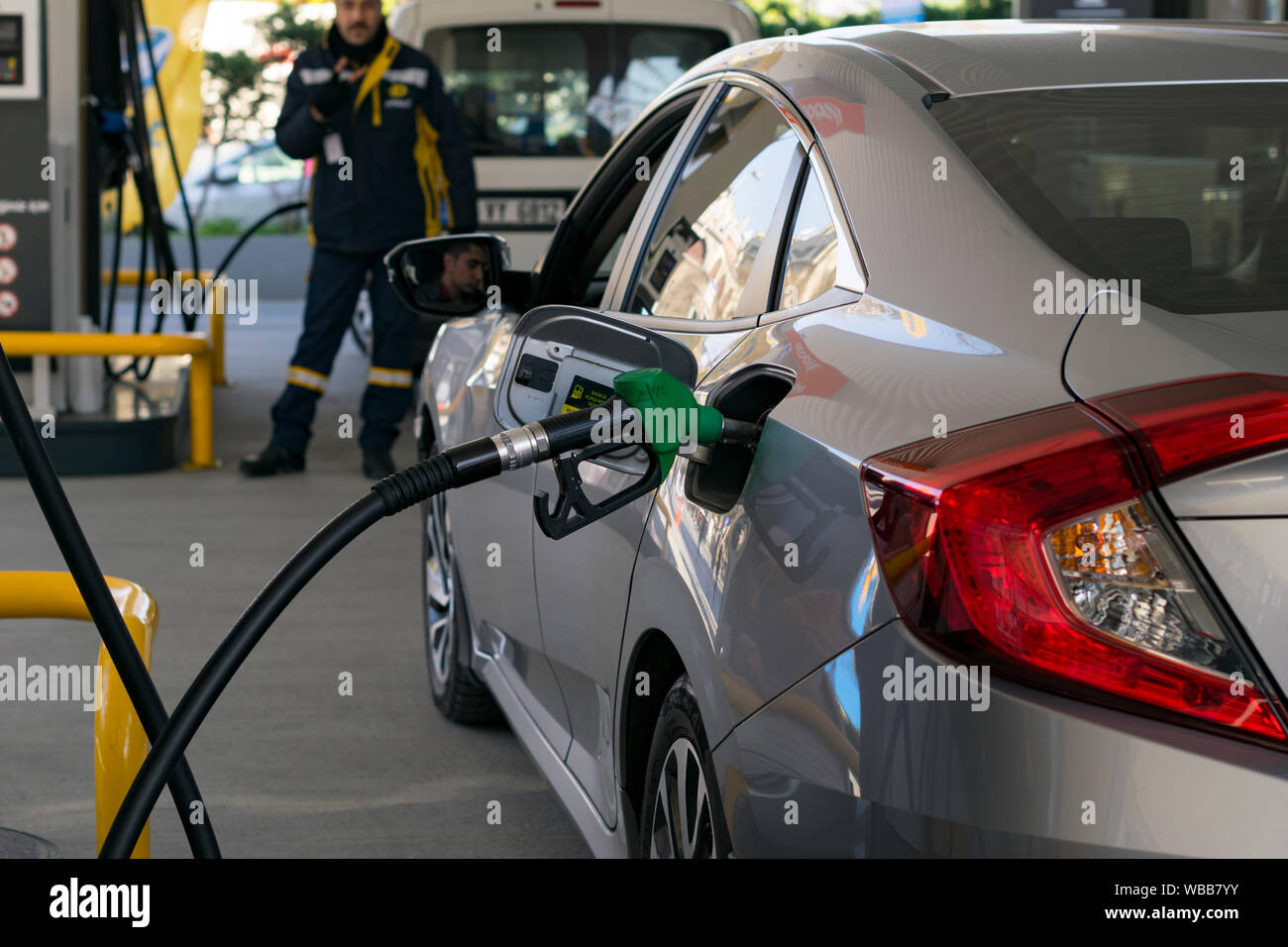 Refuel vehicle hi-res stock photography and images - Alamy