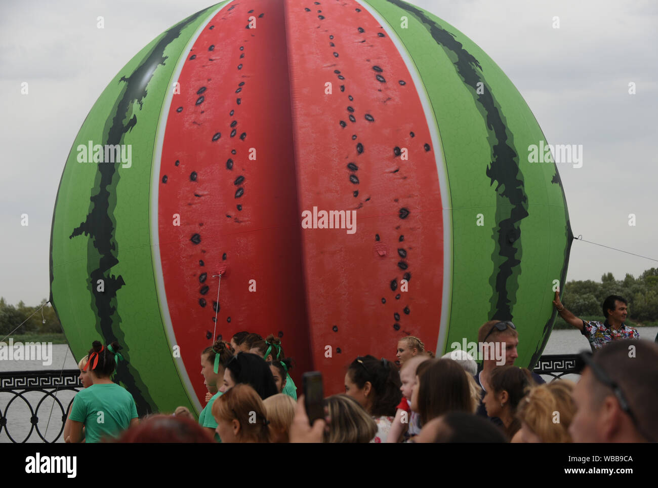 Giant water-melon balloon statue installation Stock Photo - Alamy