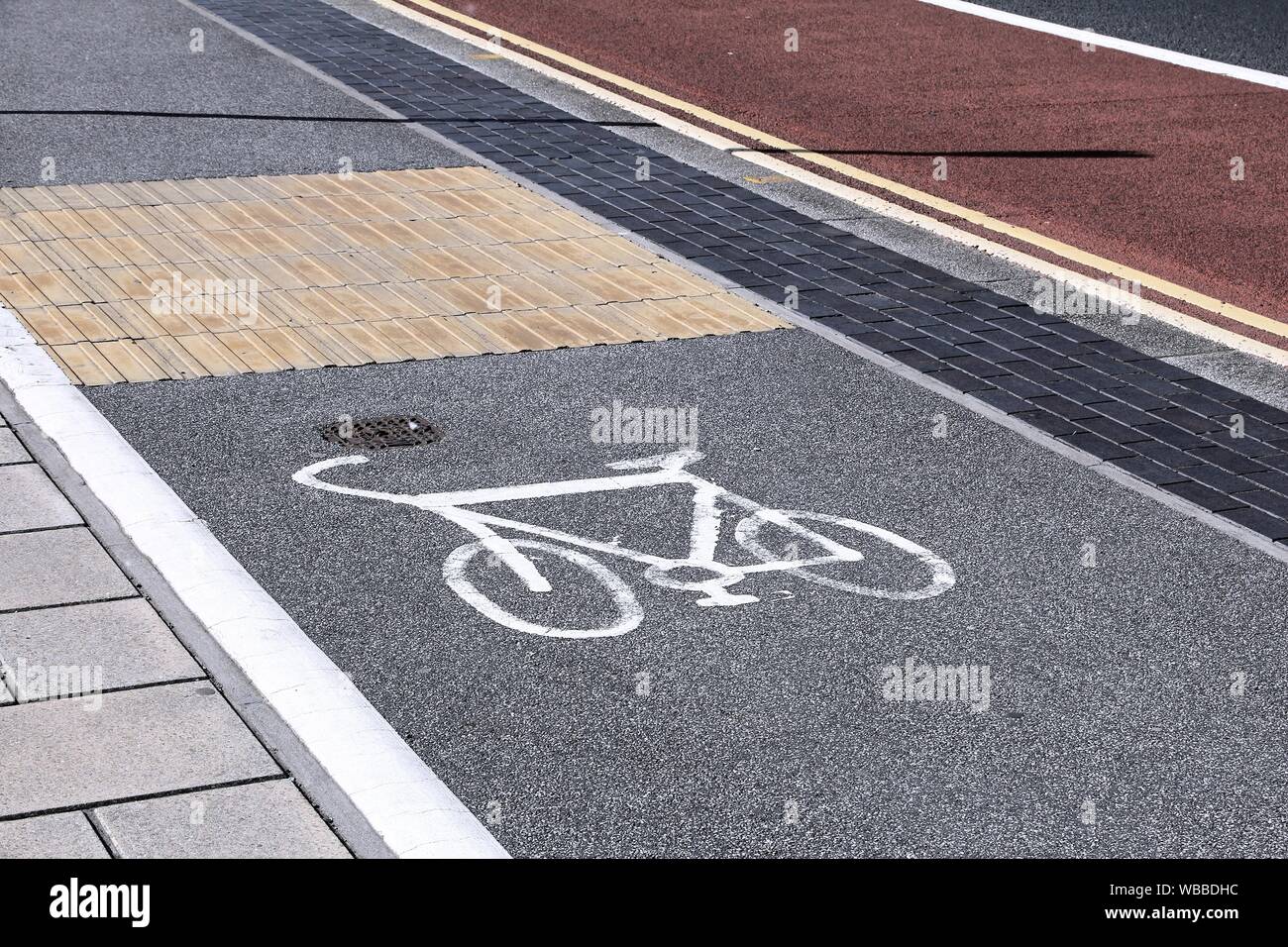 Cycling path in the city - Leeds, UK. Bike lane Stock Photo - Alamy