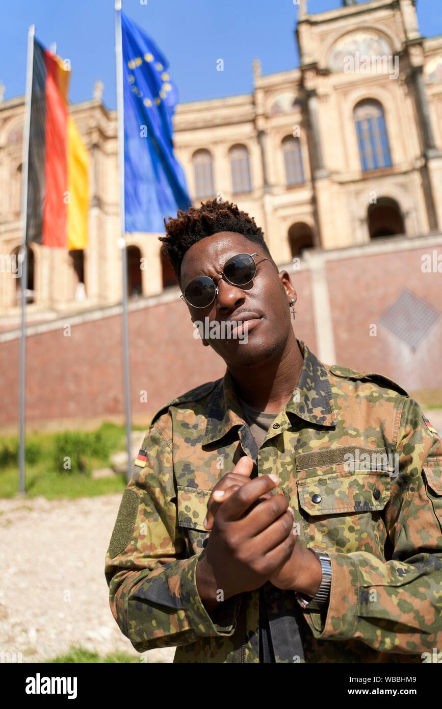 African soldier sunglasses hi-res stock photography and images - Alamy