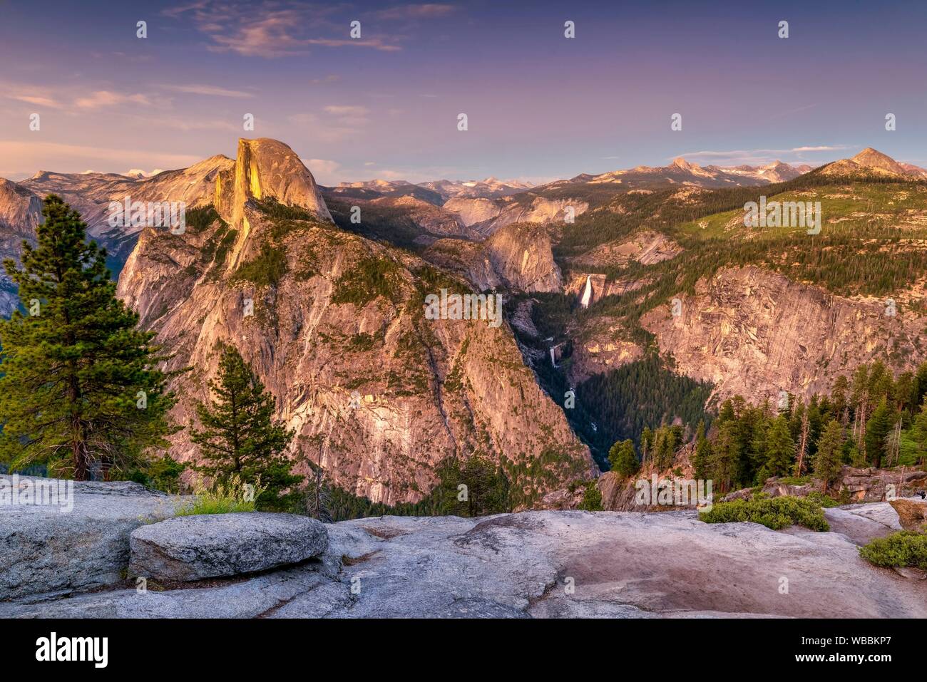 Half world hi-res stock photography and images - Alamy