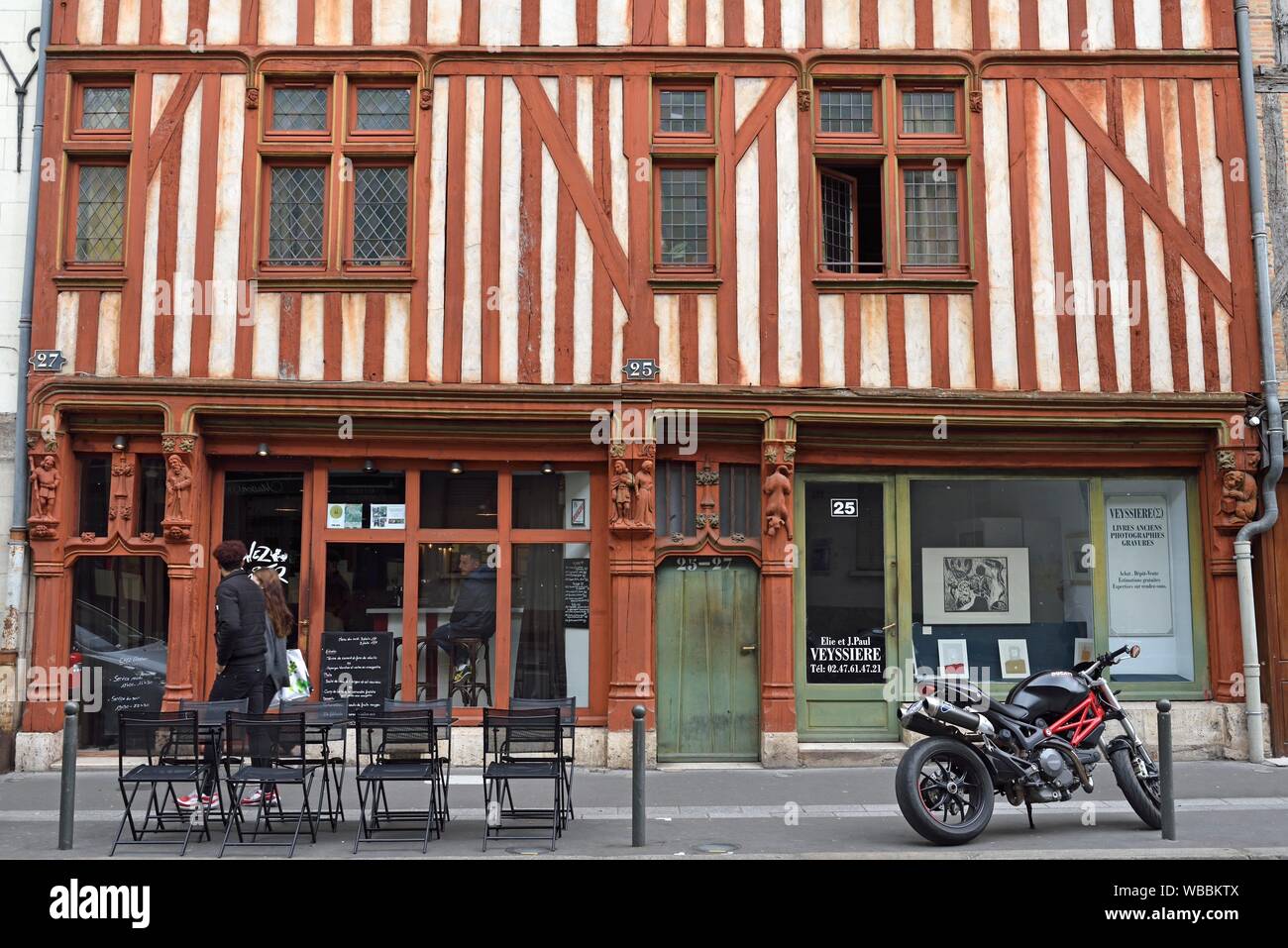 Rue colbert hi-res stock photography and images - Alamy