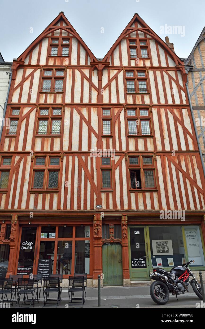 La maison dans la loire hi-res stock photography and images - Alamy