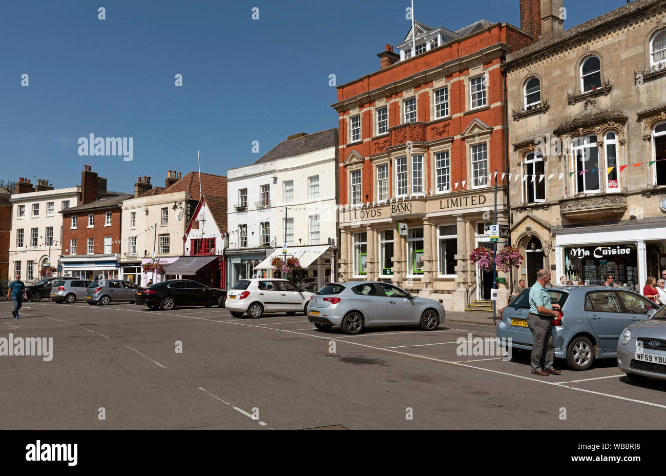 Market place devizes wiltshire hi-res stock photography and images - Alamy