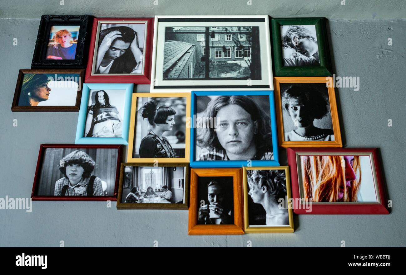 Analog photographs hi-res stock photography and images - Alamy