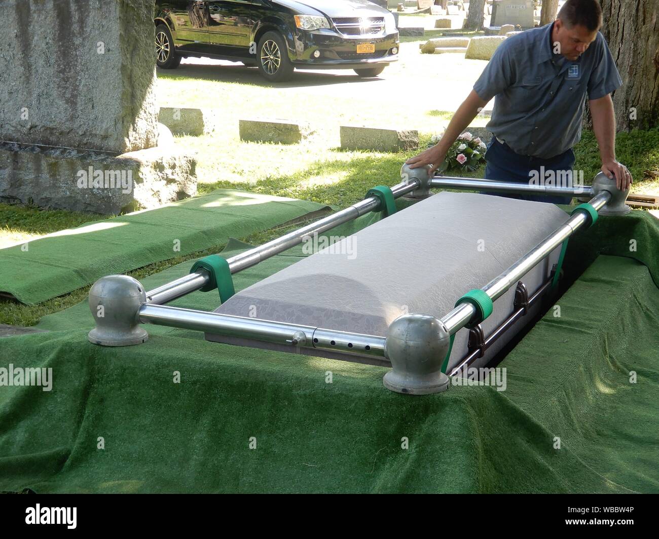 Lowering Coffin High Resolution Stock Photography and Images - Alamy